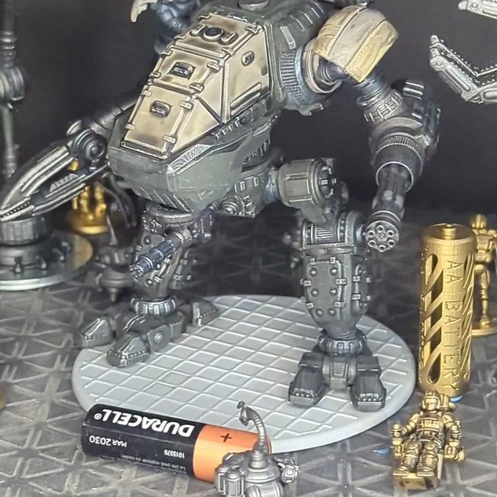 3D Printable 28mm (1/56th Scale) Colonial Viper Suit (Variable Payload ...