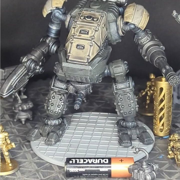 3D Printable 28mm (1/56th Scale) Colonial Viper Suit (Variable Payload ...