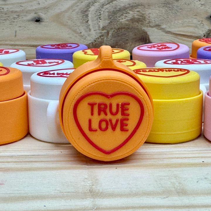 3D Printable “TRUE LOVE” Love Heart Keychain Clicker by ENIQUE3D