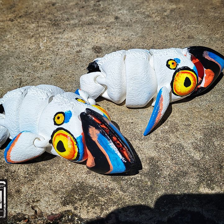 3D Printable Articulated Pengwing by MagniModels