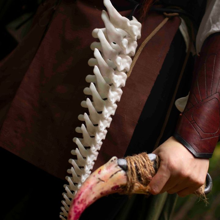 3D Printable Articulated Bone Tail by Propsmaker