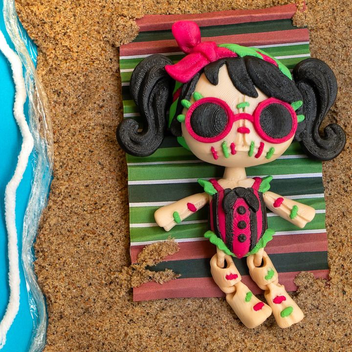 3D Printable Creepy Doll Sand & Waves by TwistyPrints
