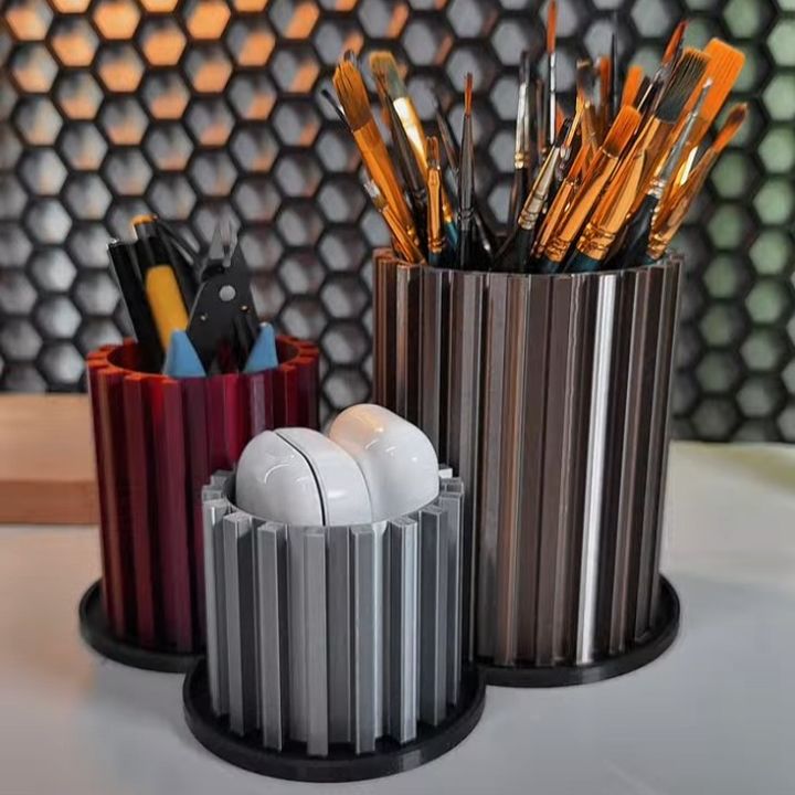 3D Printable Spinning Gears Desktop Organizer by 3DGeex