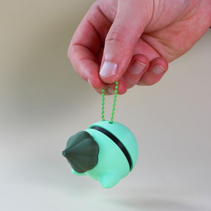 3D Printable Bulbasaur Ball Fidget Clicker Kaychain by Clickify 3D