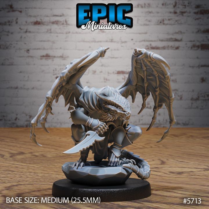3D Printable Draconian Rogue / Dragon Humanoid / Dragonmen / Dragonborn ...