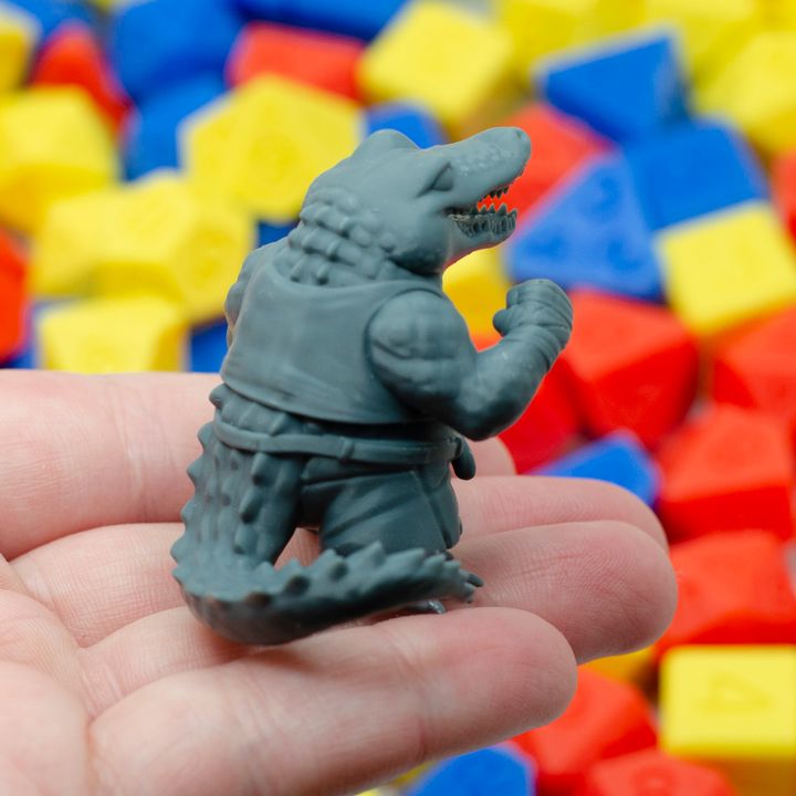 3D Printable Gator Fighter by Found Family Adventurecrafts