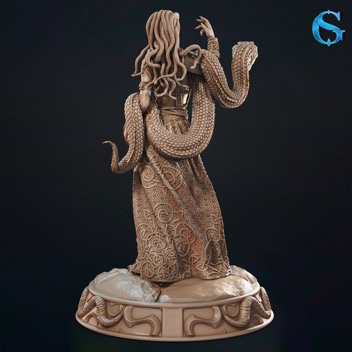 3D Printable Ophea, Medusa (High Detailed) - 32,75 and 145mm by SolGood ...