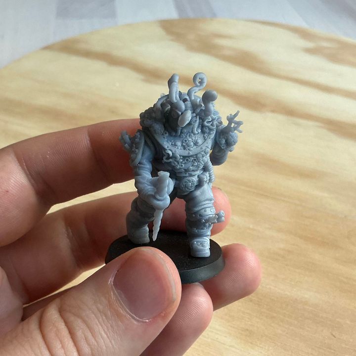 3D Printable CHARYBDIS WITNESS (Pre-Supported/Multiparts) by Bizarre ...