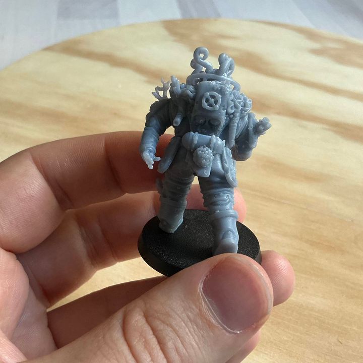 3D Printable CHARYBDIS WITNESS (Pre-Supported/Multiparts) by Bizarre ...