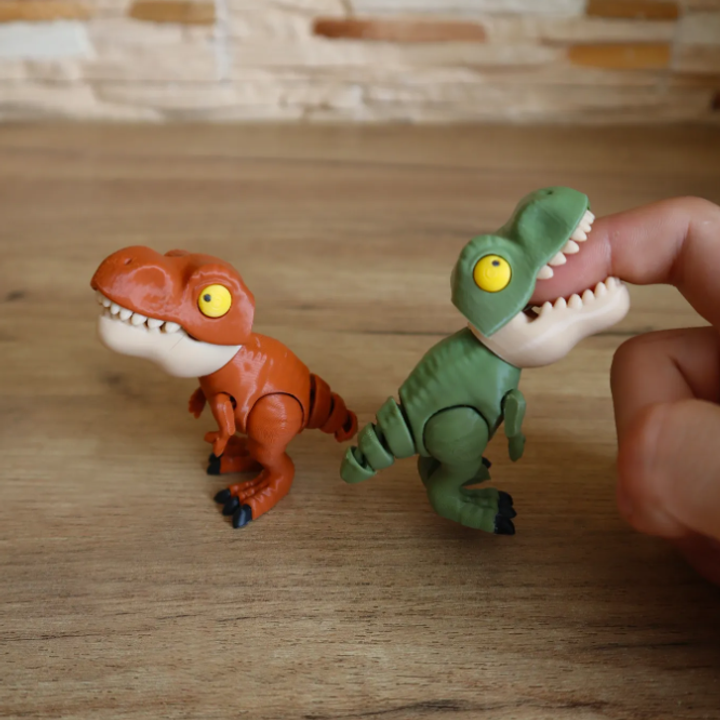 3D Printable biting T-Rex (multipart print) by Myron