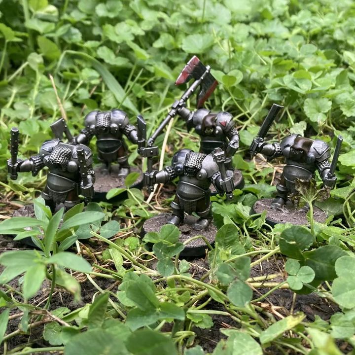 3D Printable Heavy metal Orcs by Sudo