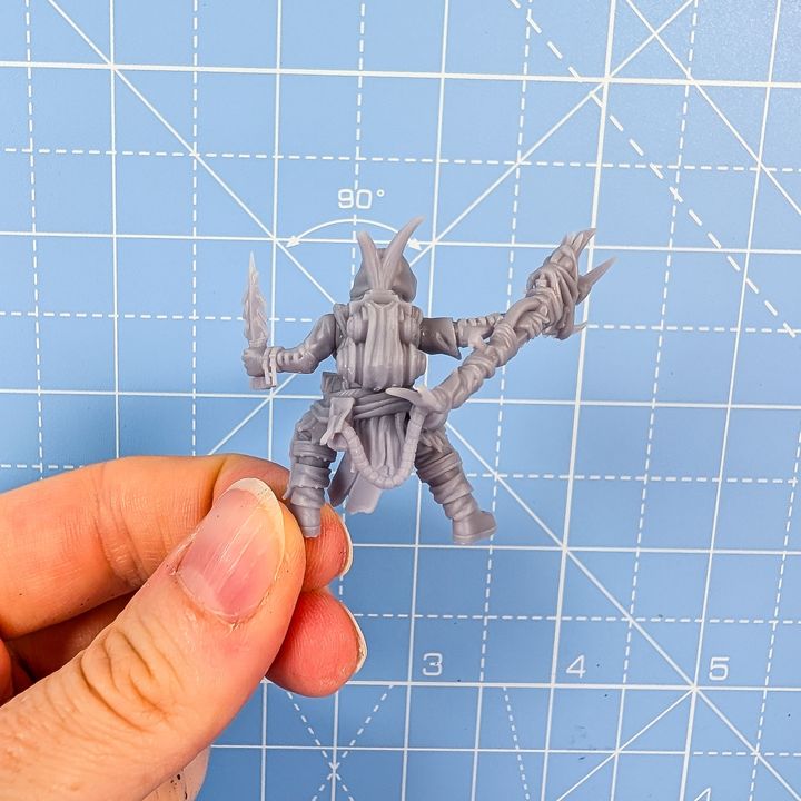 3D Printable Chitari Hunters - Erroish Tribe by Print Minis