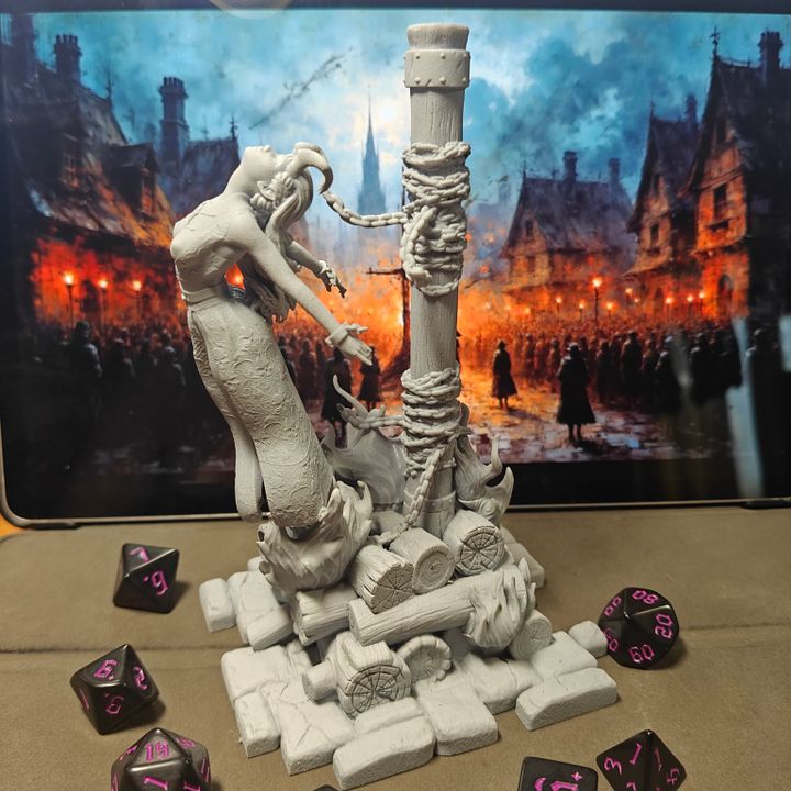 3D Printable Astaria, The Void Walker + NSFW + Diorama by 42studio