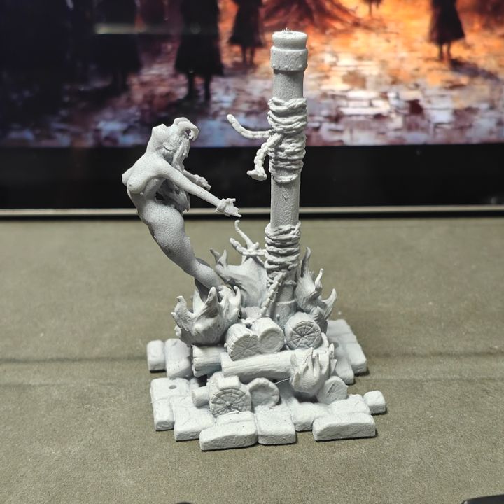 3D Printable Astaria, The Void Walker + NSFW + Diorama by 42studio