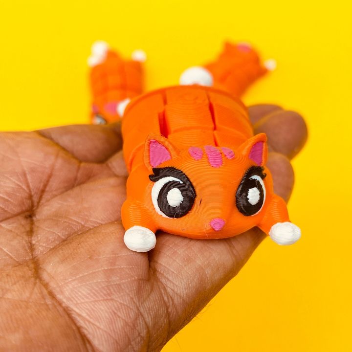 3D Printable Flexi Cat, Articulated Cute STL File by Cylix3D