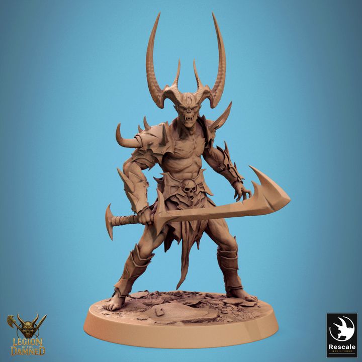 3D Printable Horned Blade Stand by Rescale Miniatures