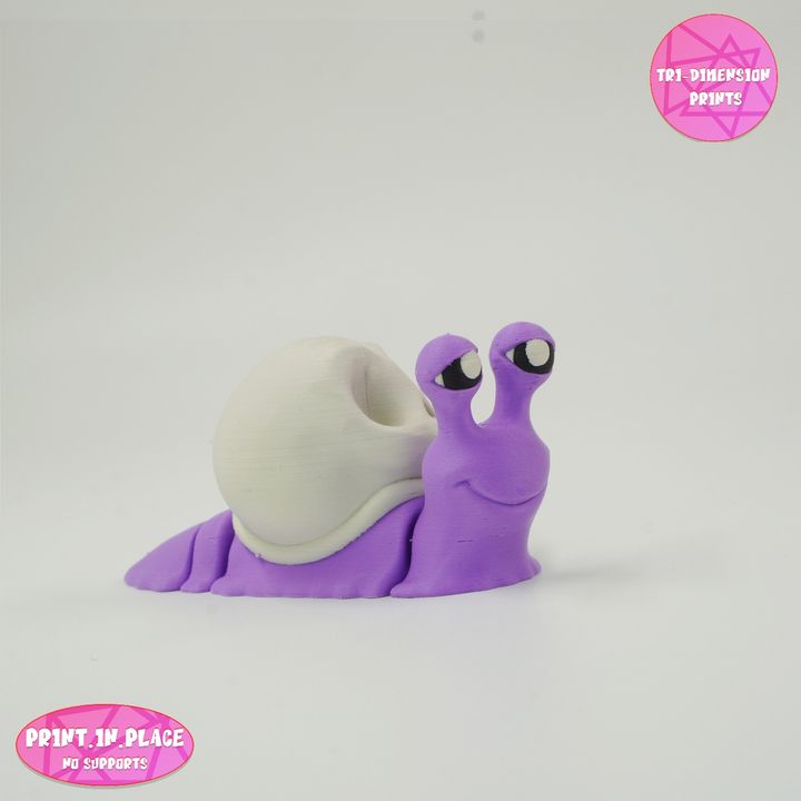 3D Printable Flexi Halloween Snails by TriDimensionPrints
